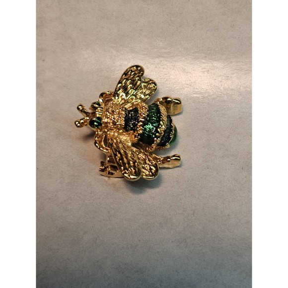 Gerry Weber | Jewelry | Vintage Gerrys Gold Tone Bee Insect Brooch ...